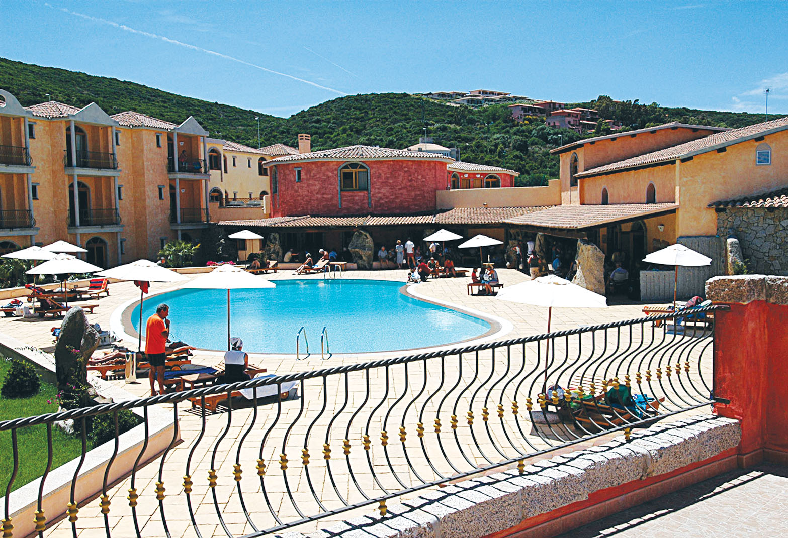 Club Esse Posada Beach Resort - Club Esse